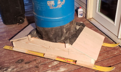 How to Build a Portable Pig Feeder - Countryside